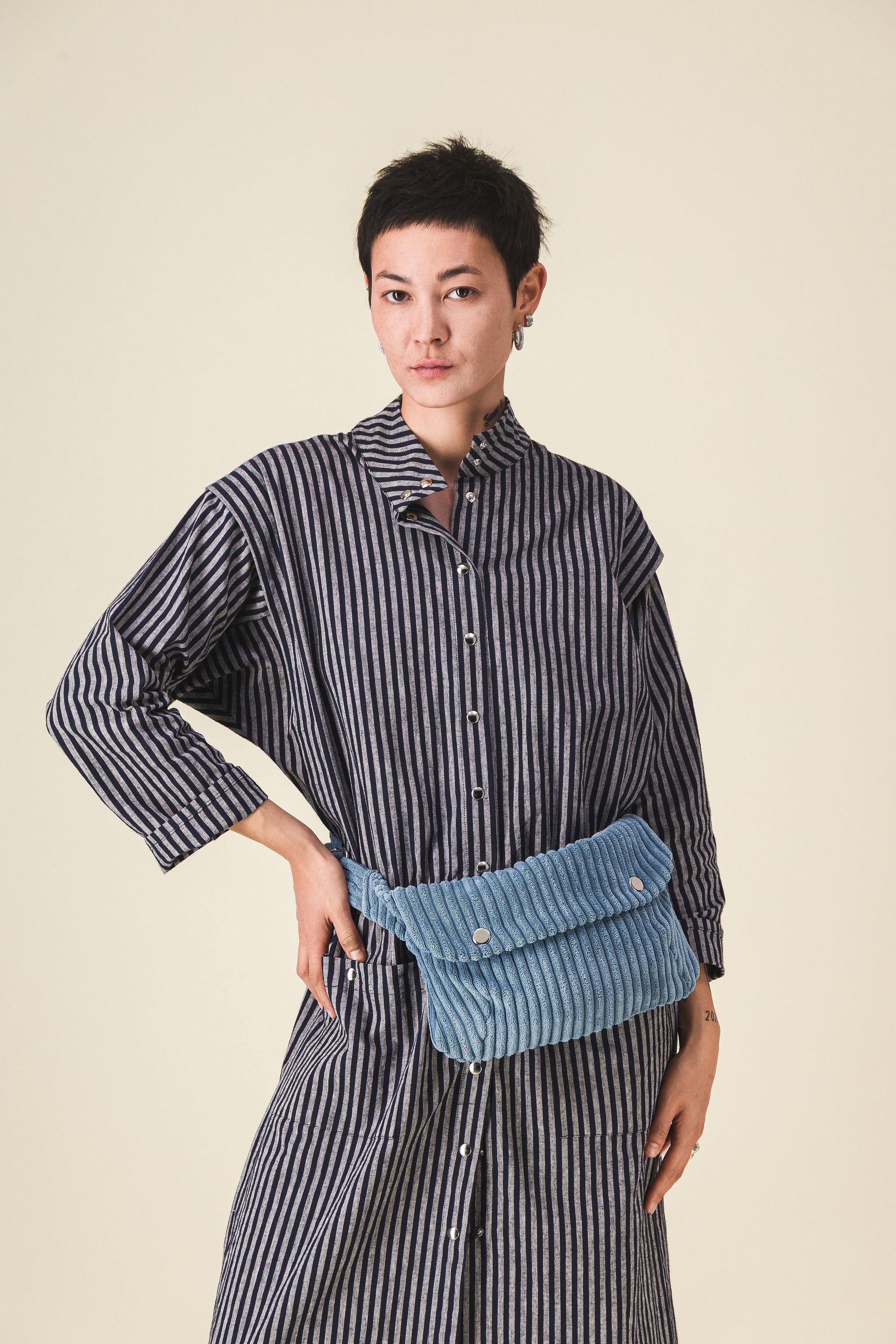 blue corduroy women's fanny pack JULIE V | SIXSOEURS – SIXSŒURS